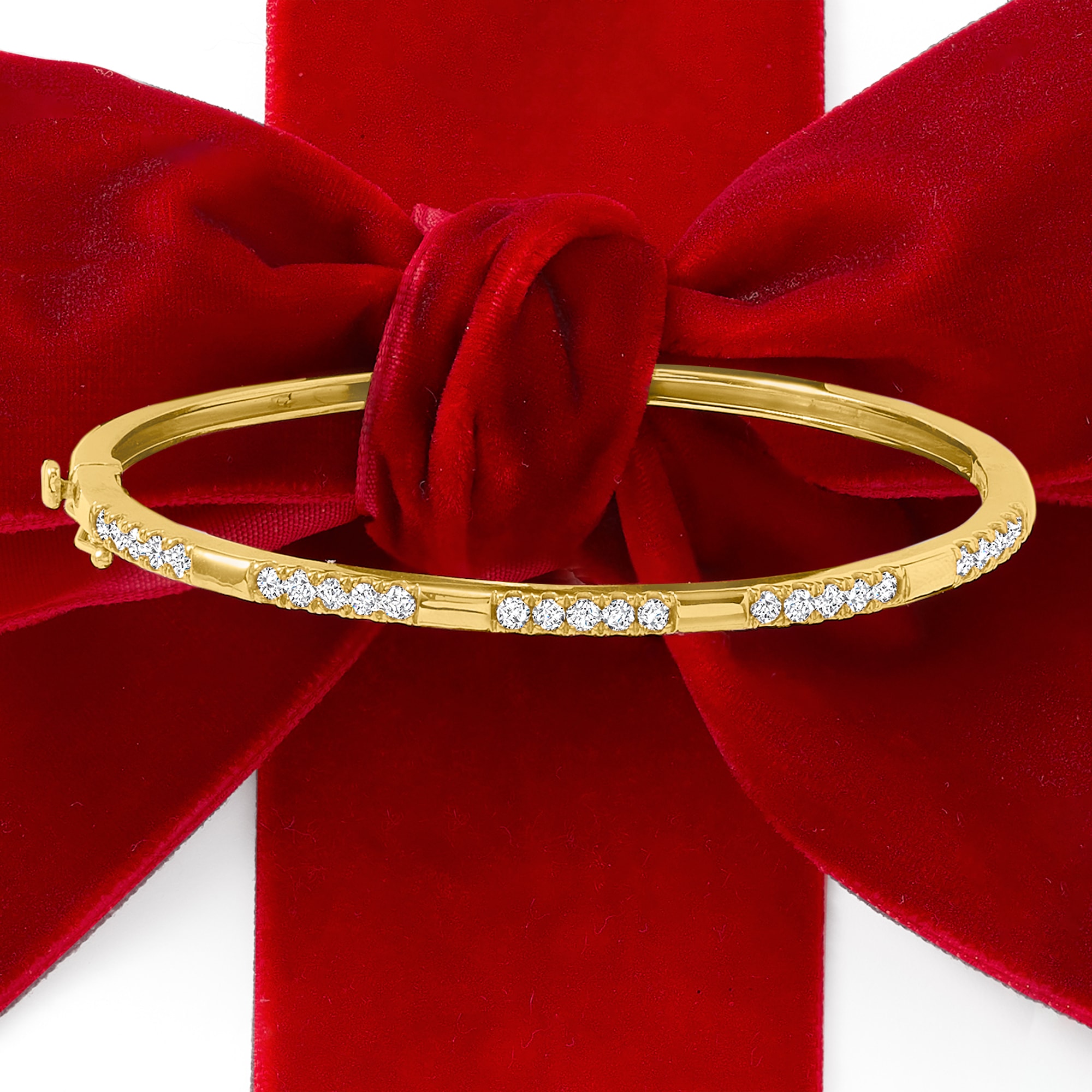 1 00 Ct T W Diamond Bangle Bracelet In 18kt Gold Over Sterling Ross